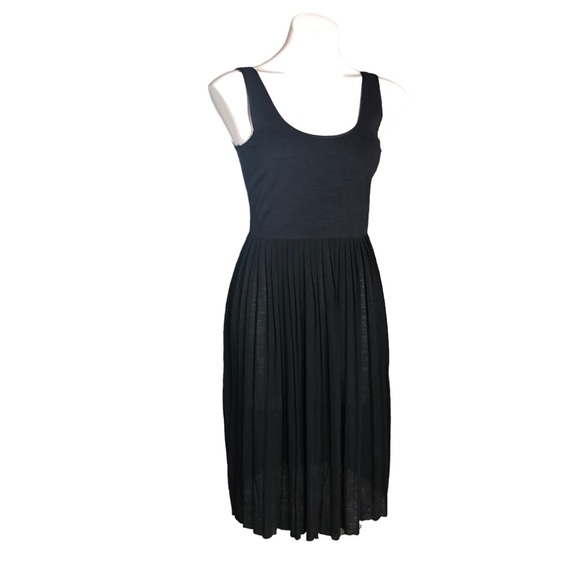 J Crew Dresses J Crew Black Sleeveless Stretch Dress With Pleated